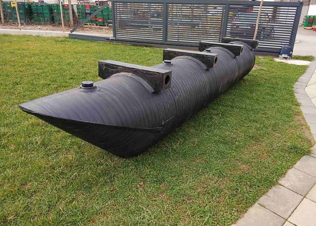 Plastični pontoni | SIMIĆ PLASTIKA
